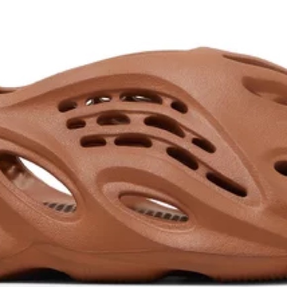 Yeezy | Shoes | Yeezy Foam Runner Clay Red | Poshmark